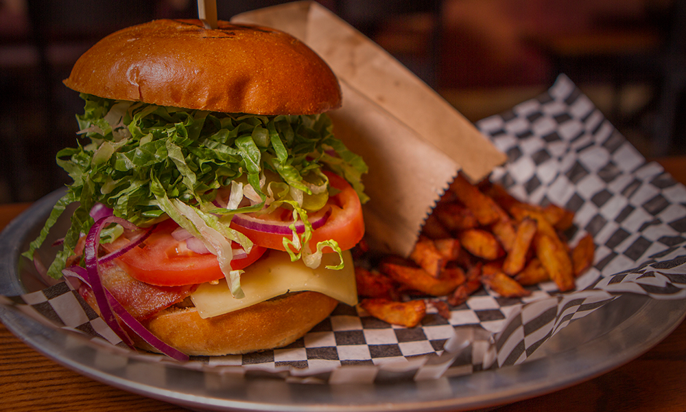 1298-White_rabbit – Moi j'achète localement